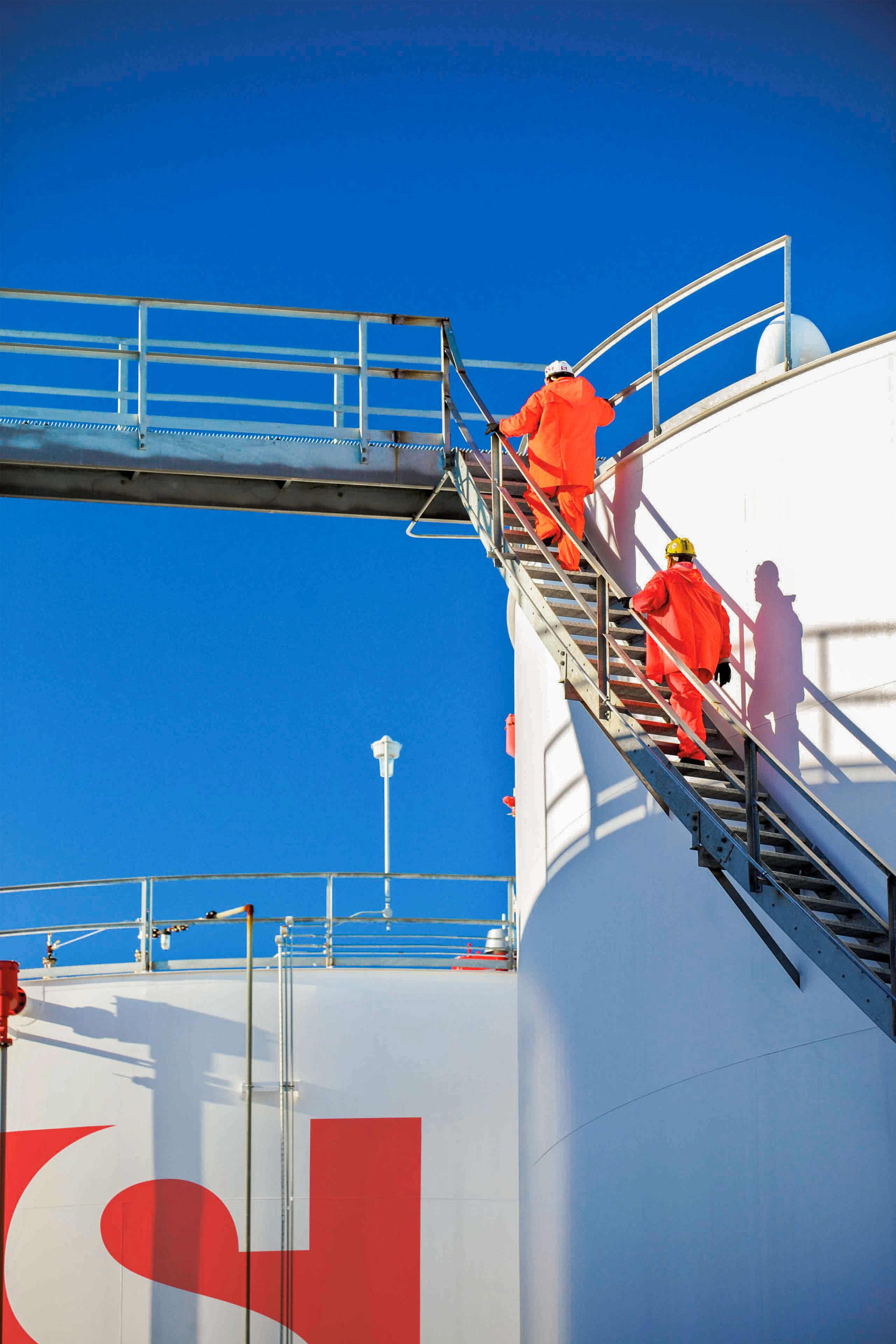 Stolthaven Terminals receives top marks from customer Covestro | News ...