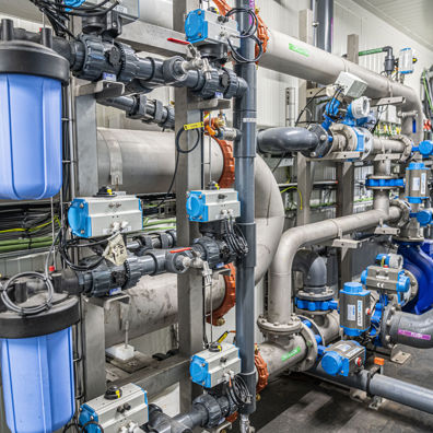 Stolt Tank Containers | Our businesses | Stolt-Nielsen