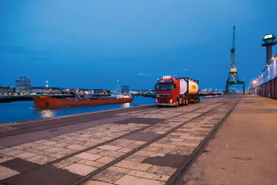 Stolt Tank Containers | Our businesses | Stolt-Nielsen