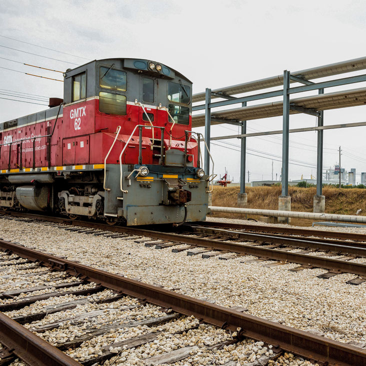 Stolthaven Terminals | Our businesses | Stolt-Nielsen